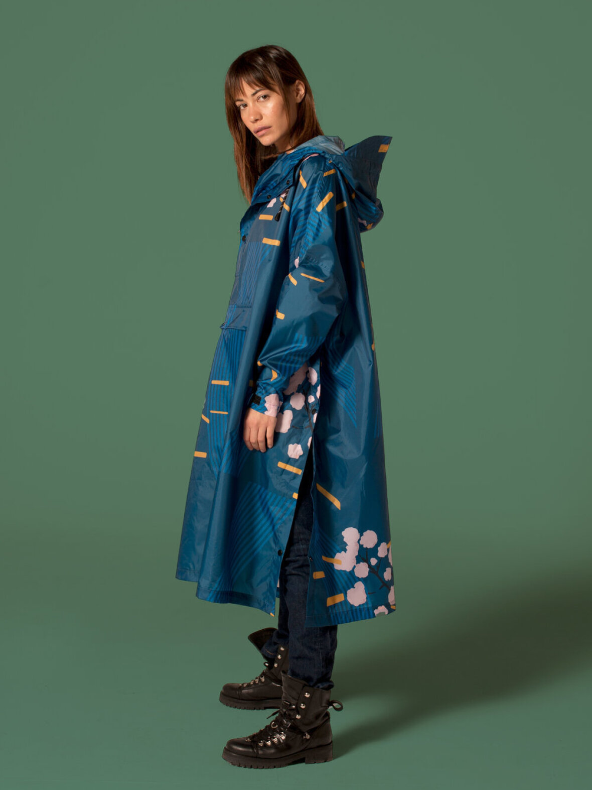 Nørrebro Randers - Poncho - Rain Kiss - Japanese Blossom Poncho